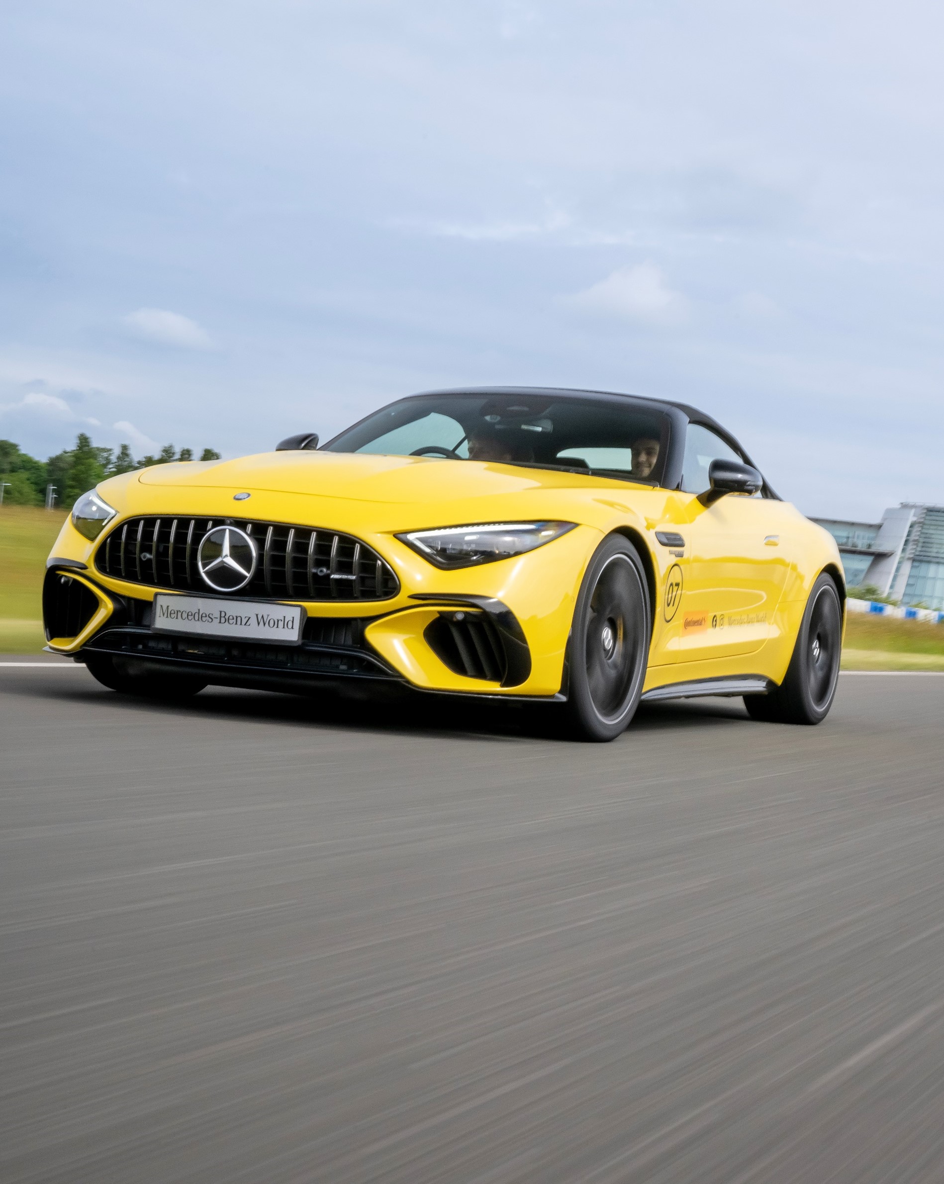 Mercedes-Benz World - Driving Experiences and Days Out